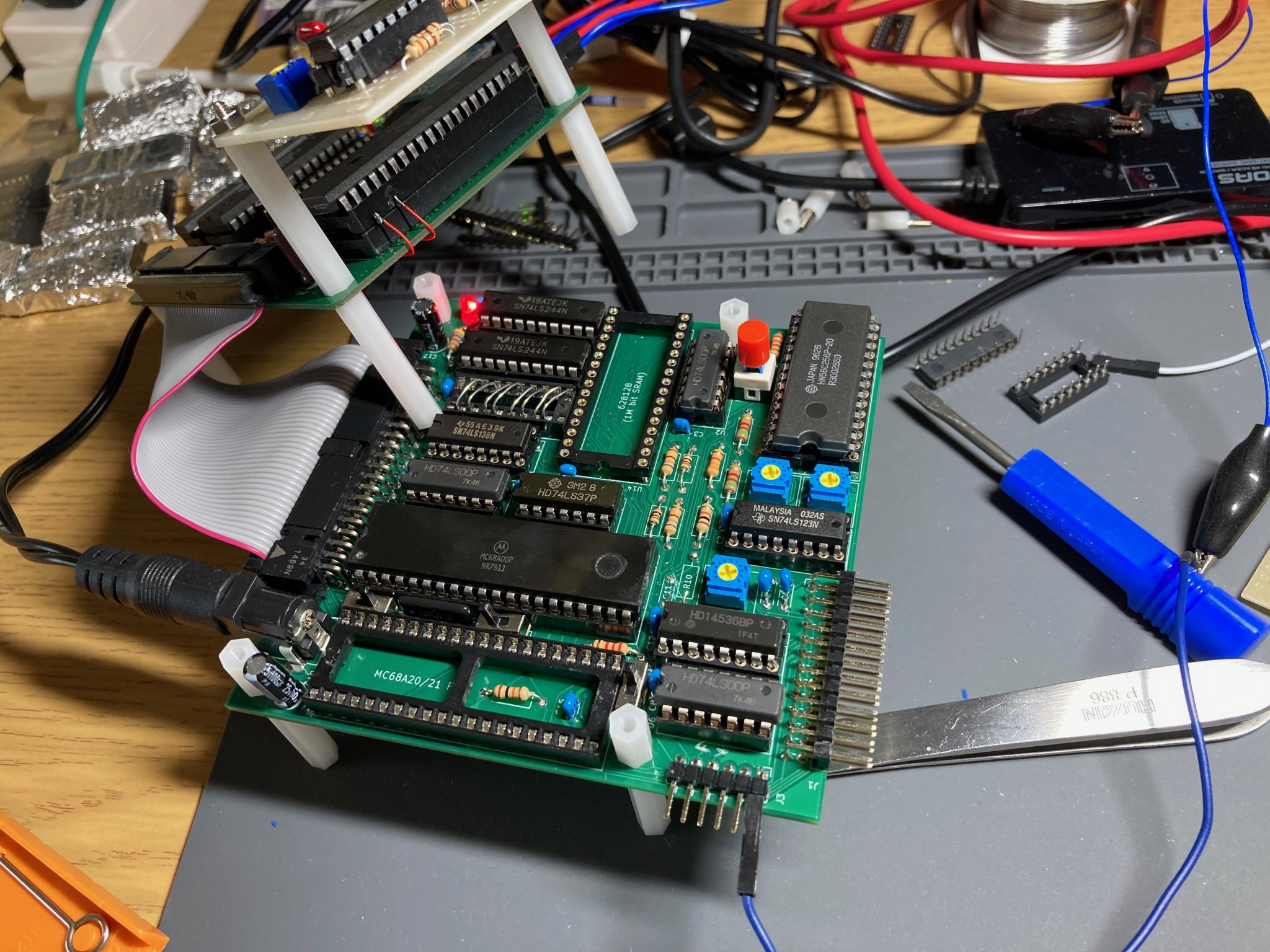 MC6800 CPUボード(2) プリント基板化 | KUNINET BLOG